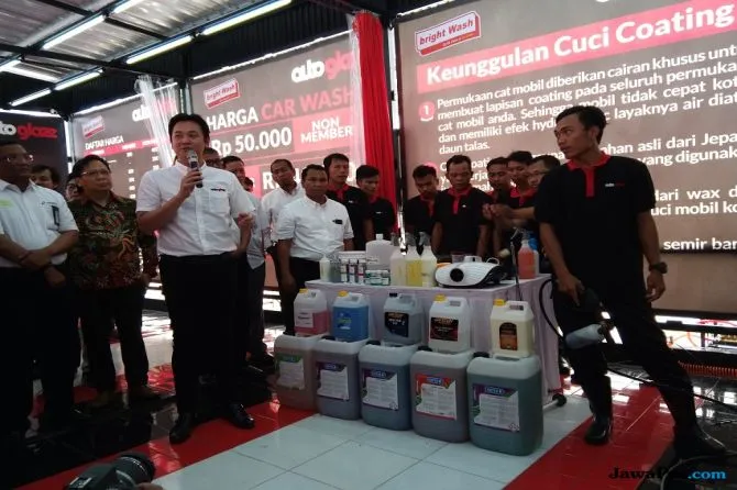 Bayar Rp 50 Ribu, Bisa Cuci Mobil Premium di SPBU Pertamina | Berita ...